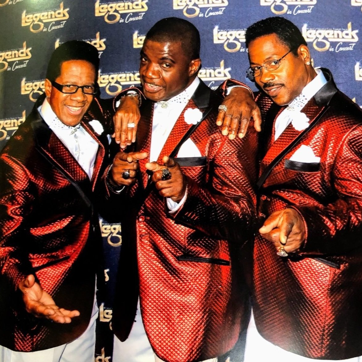 THEATER — Das Dutch Village