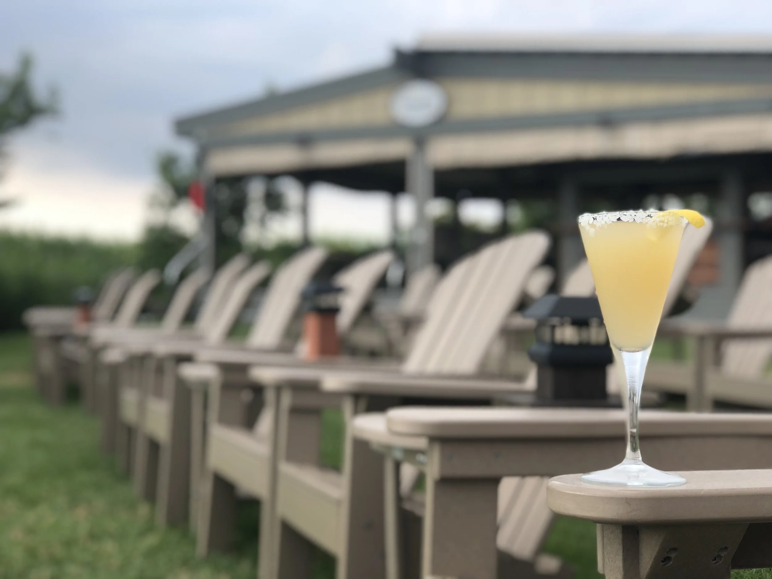 DRINKS — THE BLUE POINT