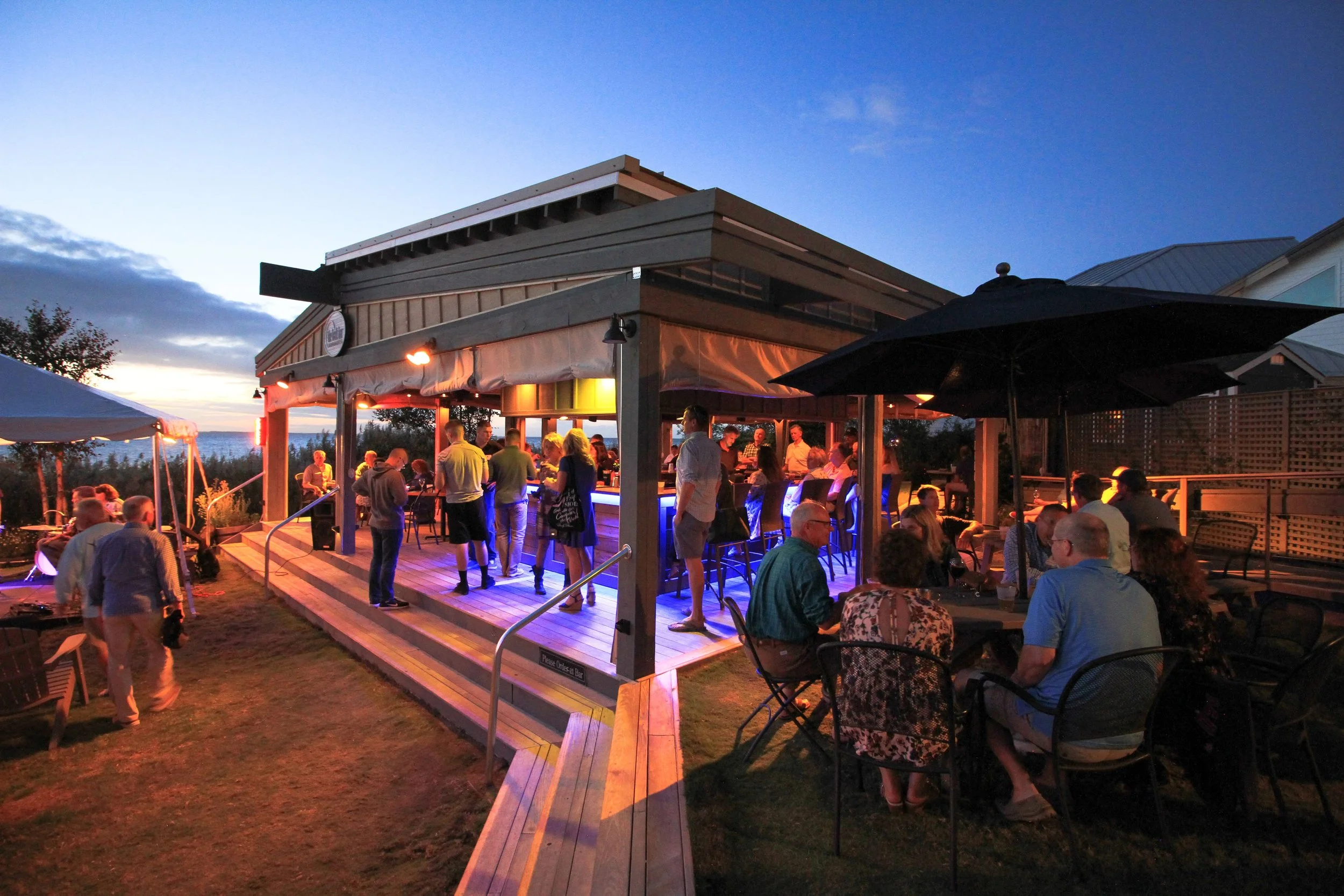 THE BACKBAR — THE BLUE POINT