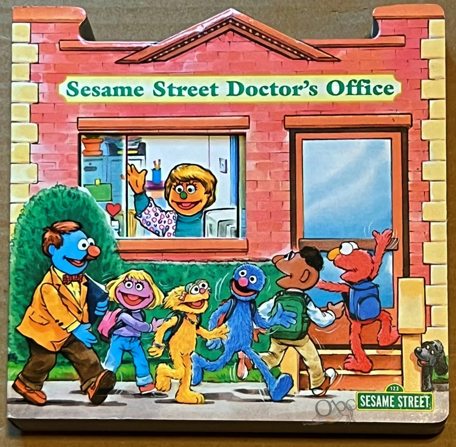 Elmo's Neighborhood Sesame Street Doctor's Office by Sarah Albee ...