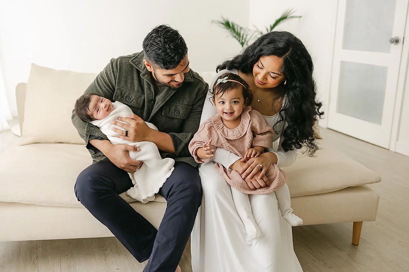 How to Look Beautiful in Postpartum Photos (And Why You Already Do ...