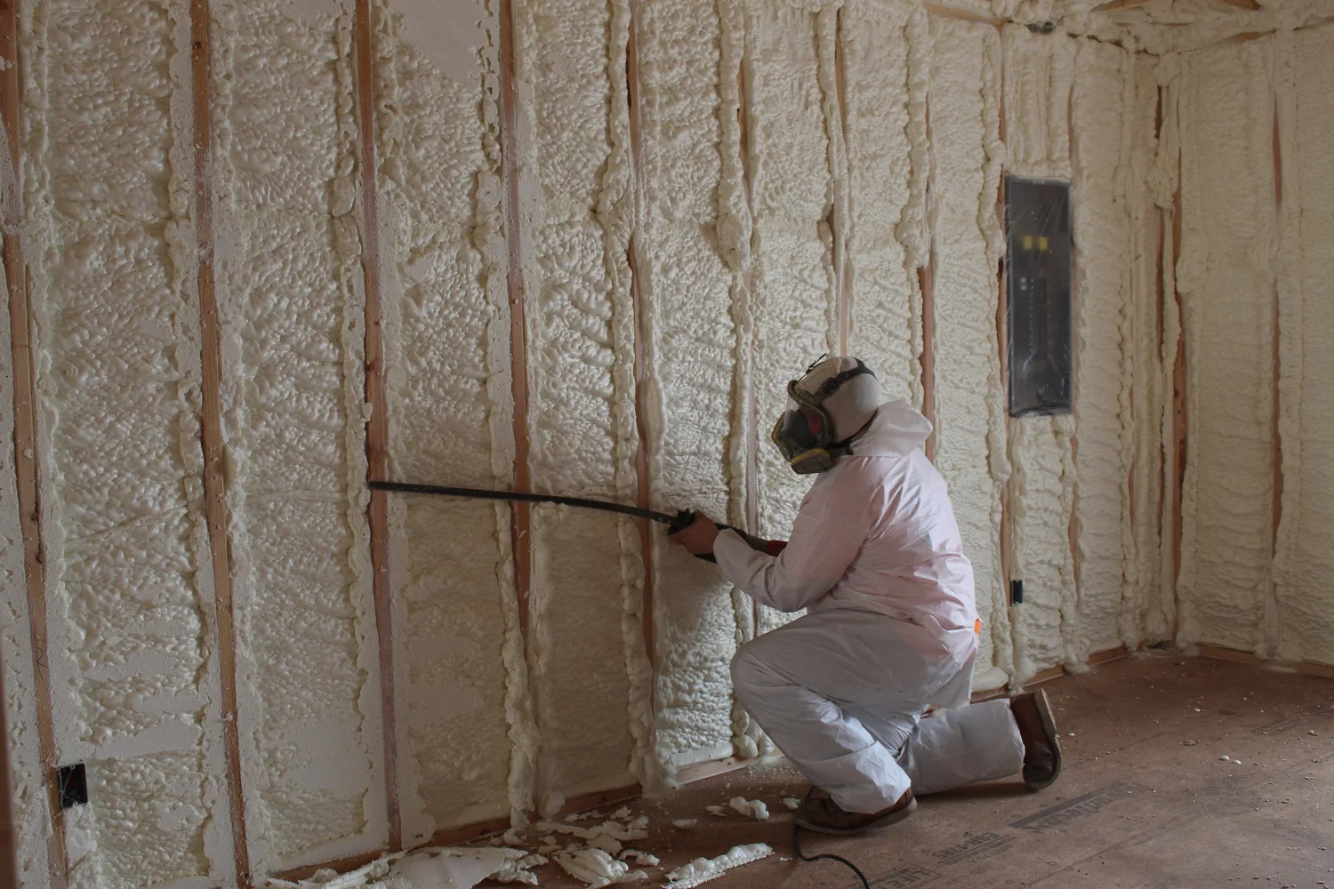 What is Spray Foam Insulation — insulUSA