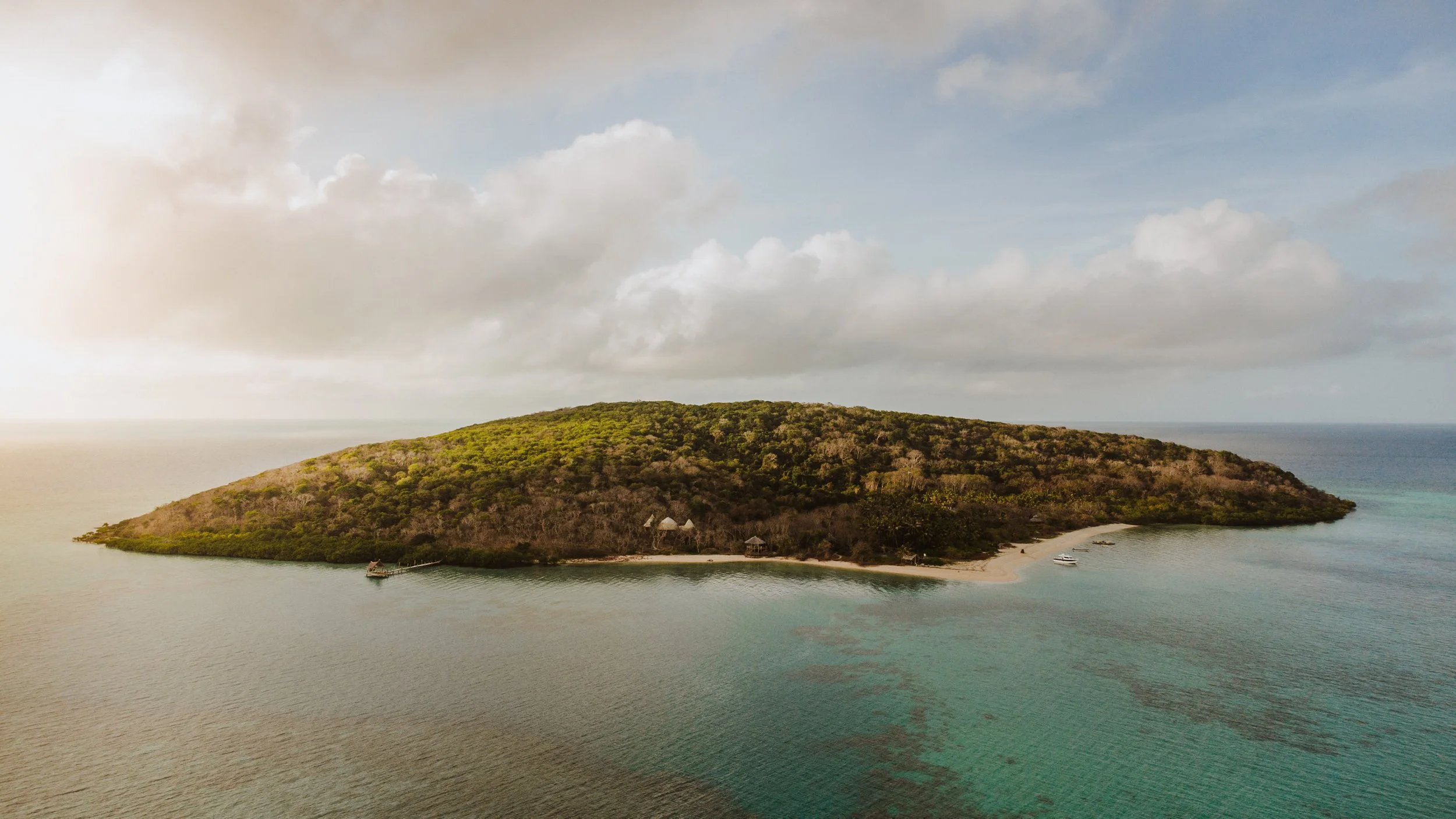 Editorial Photography: Galah Issue 04 Haggerstone Island — Jessica Howard