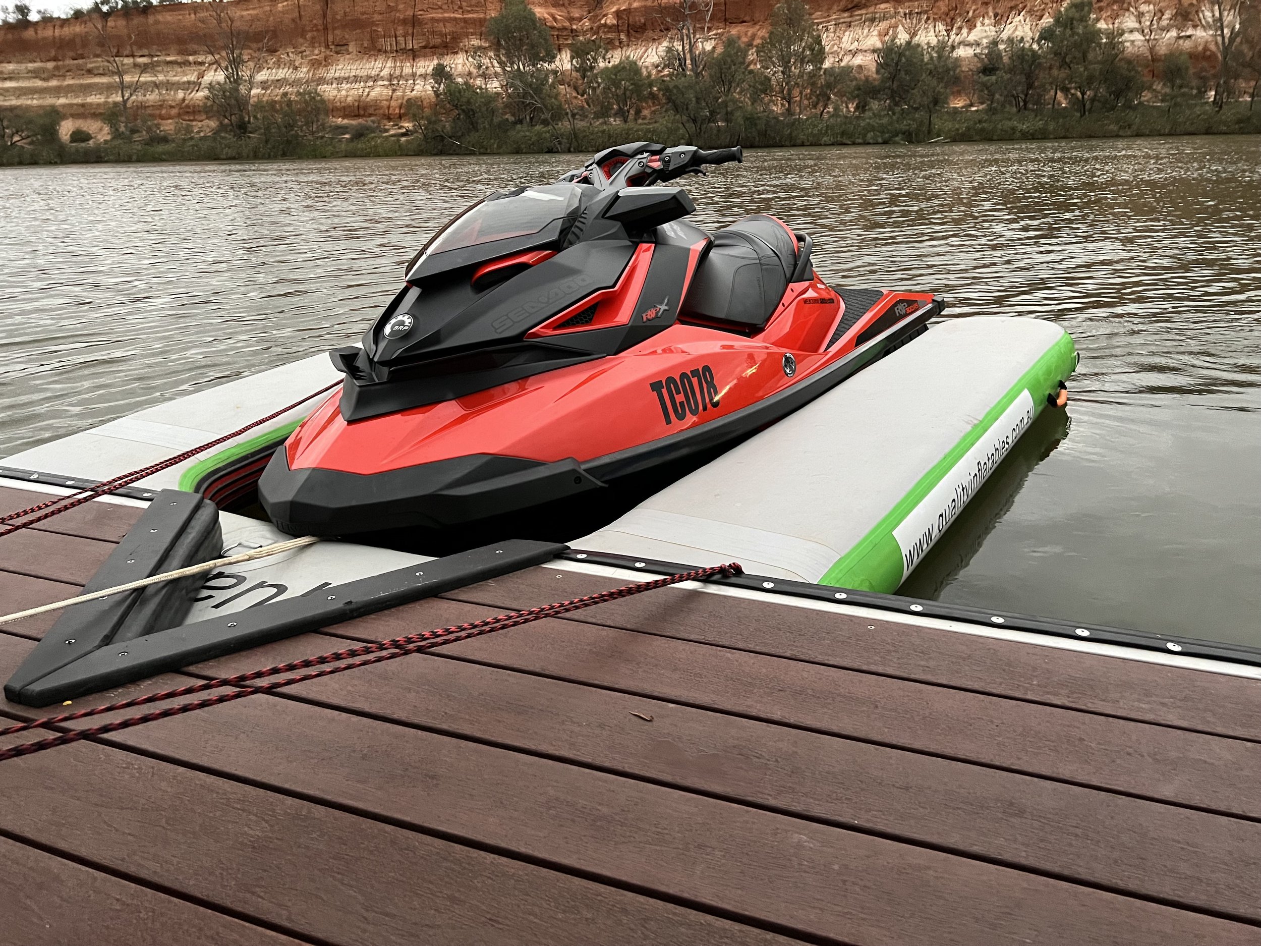 single jet ski dock — AquaDeck