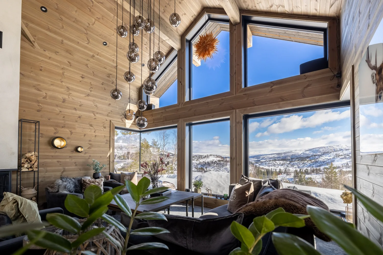 Lyngøy — Kvamskogen Tomteservice AS