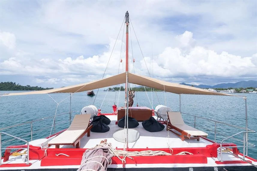 The Junk Thailand Liveaboard | Liveaboard it | World Class Liveaboard ...