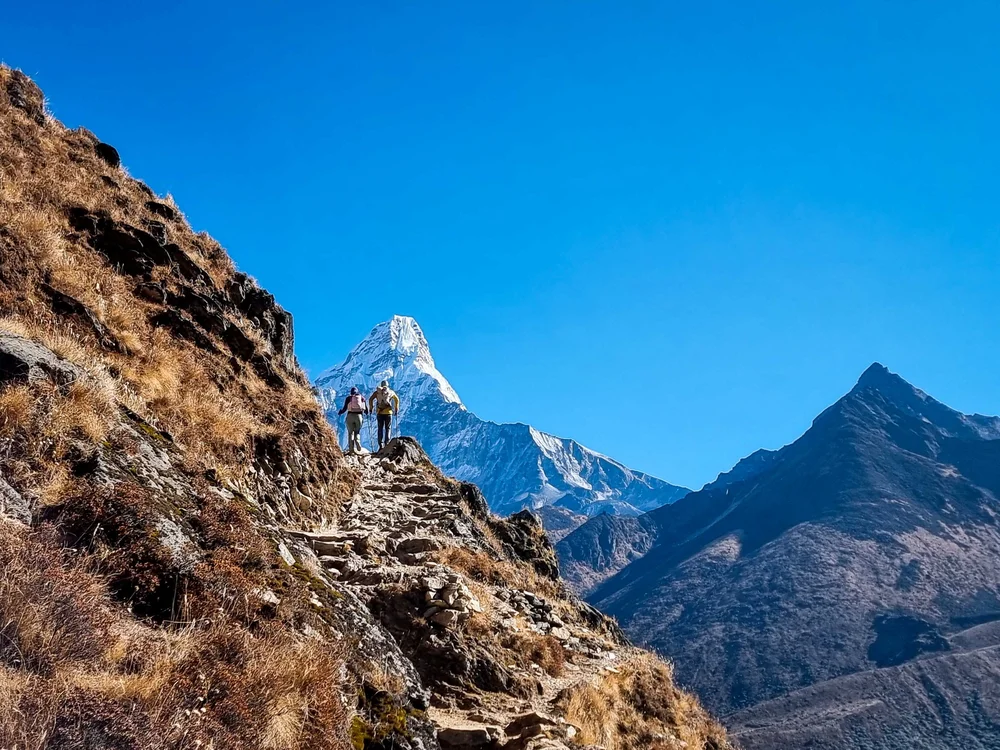 Ama Dablam Himalayan peak, Nepal — Summit Guides