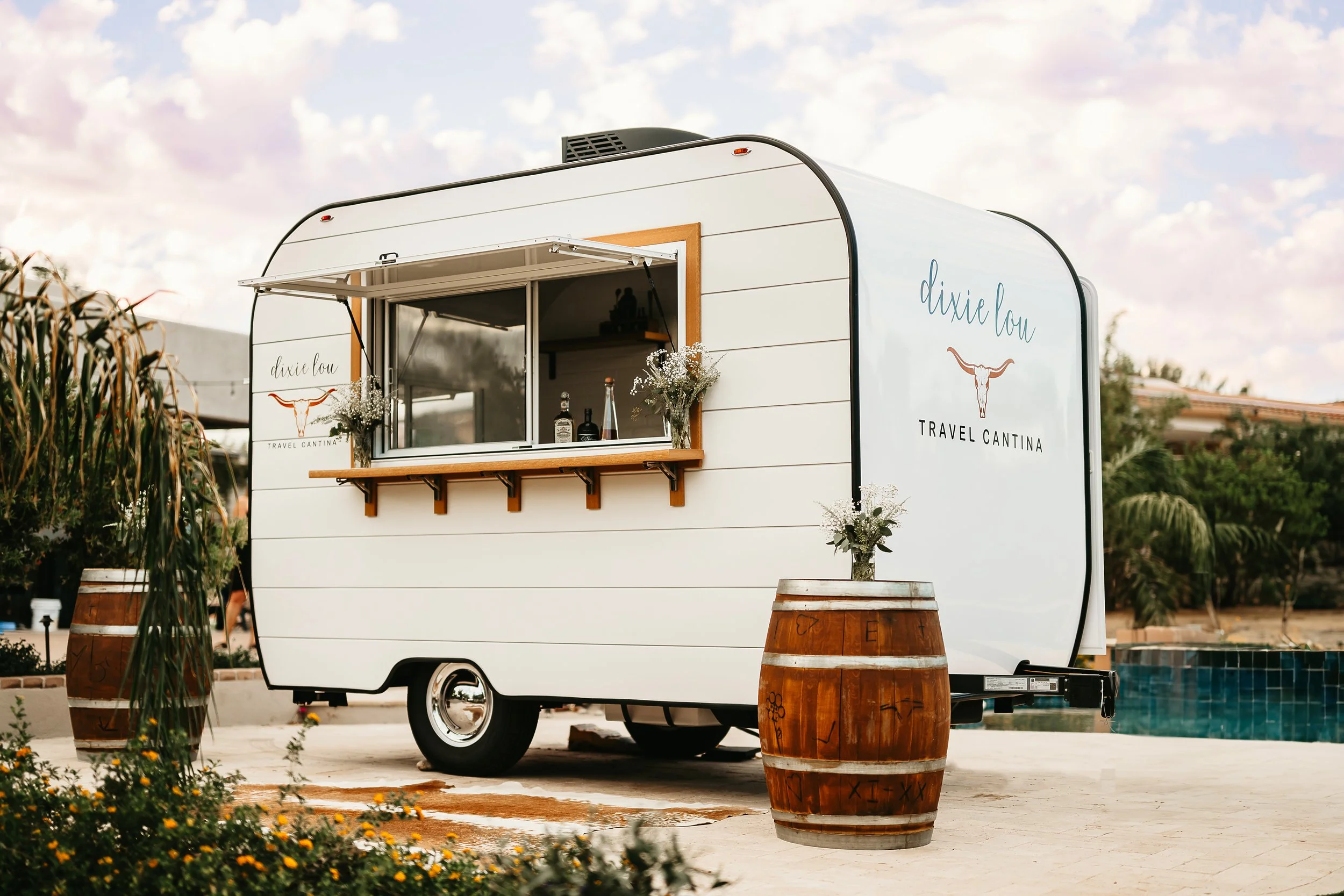 Luxury Mobile Bars Built for Business | Aero Build — Aero Build: Mobile ...