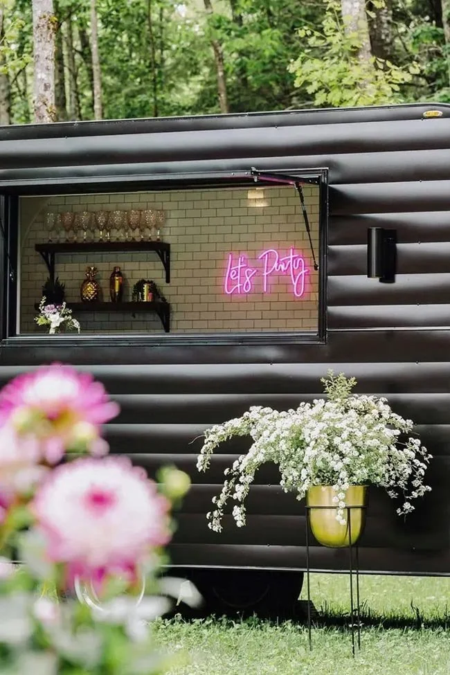 Luxury Mobile Bars Built for Business | Aero Build — Aero Build: Mobile ...