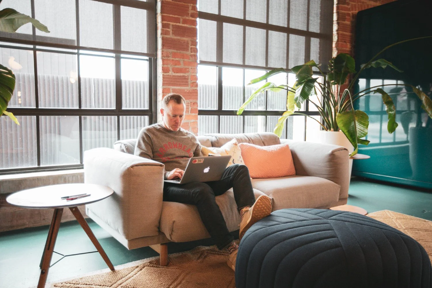 Contact — Bucket Agency