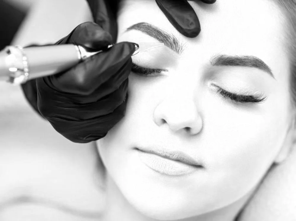 SERVICES — TYLER PRESLEY SALON