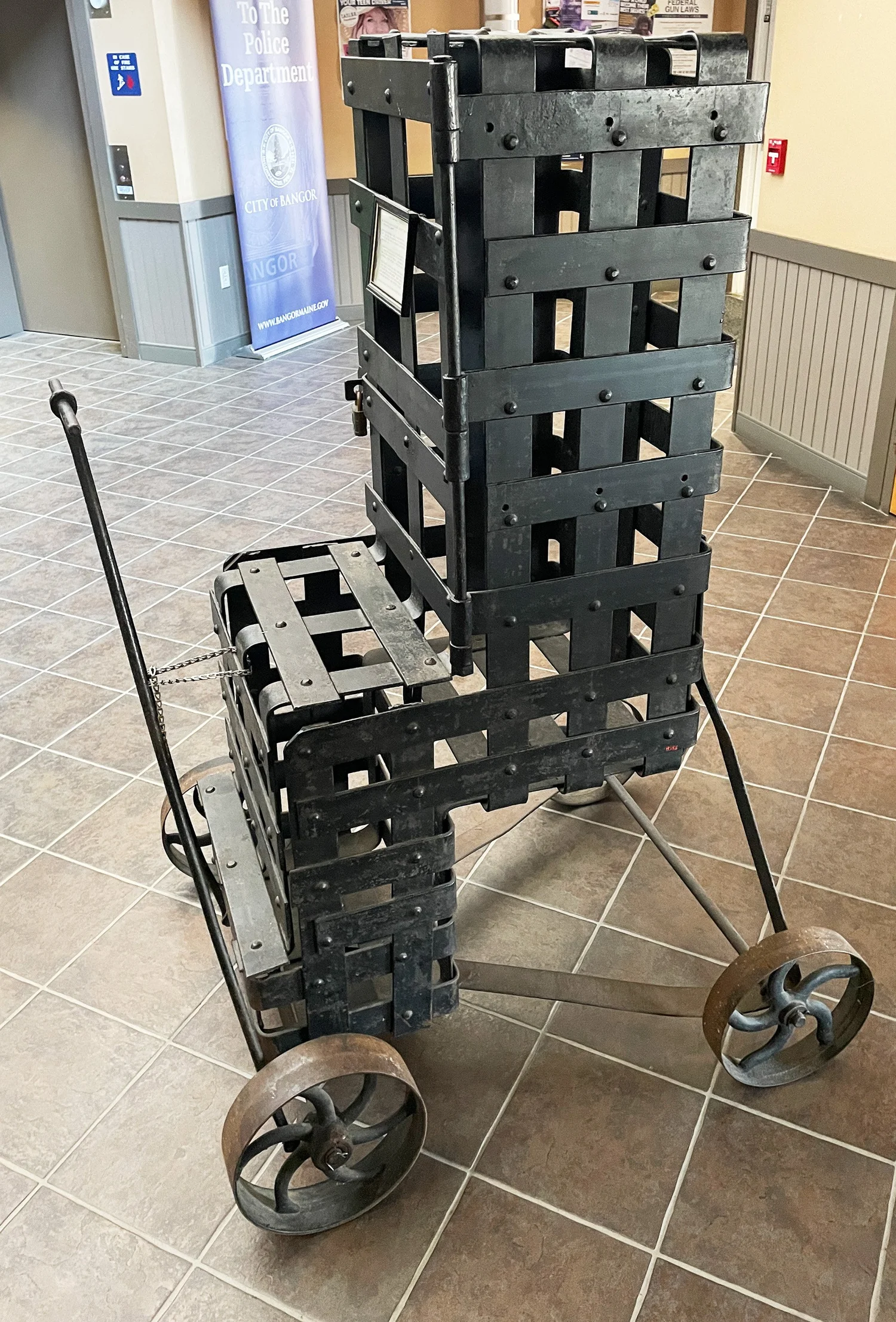 HOUDINI’S BROTHER’S EPIC MAINE ESCAPE: Tramp Chair Uncovered in Hardeen ...