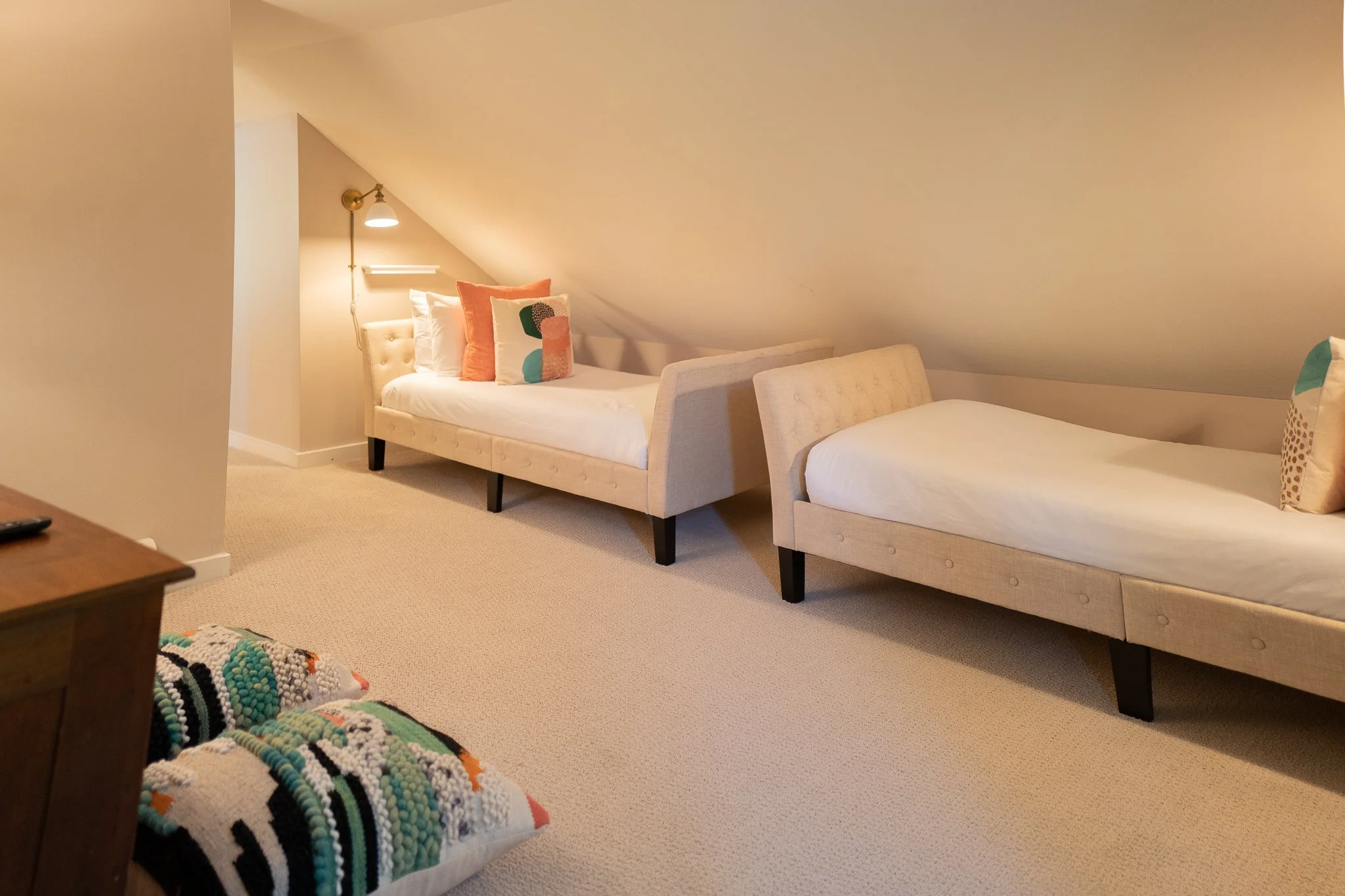 The Loft (King + 2 Twins) — OneSixtyFive, The Inn on Park Row