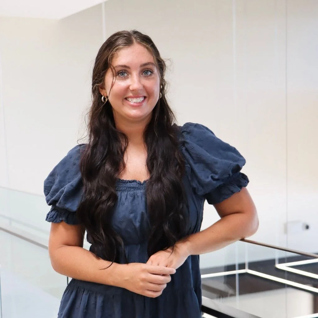 About the Team — Social Magazines