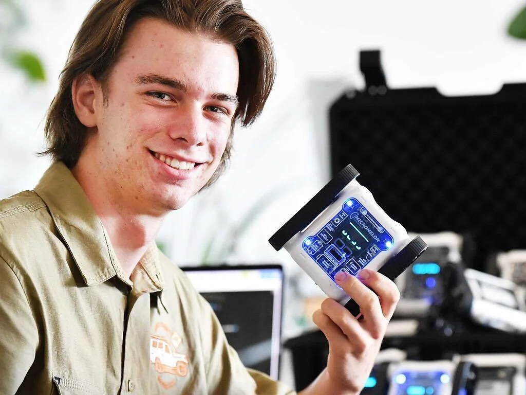 Royal Robotics - Empower, Inspire, Engage