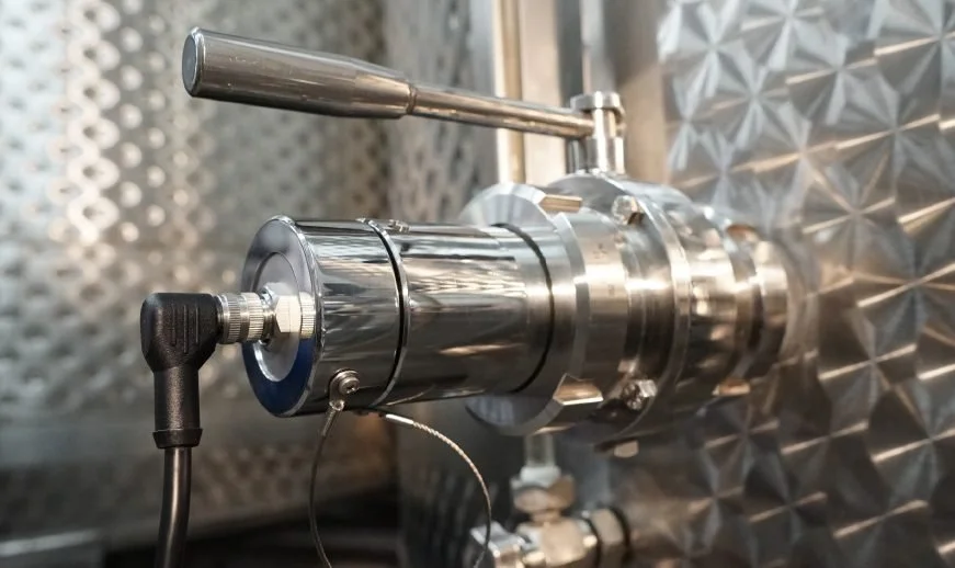 Automatic sugar measuring — VinPilot® fermentation control systems