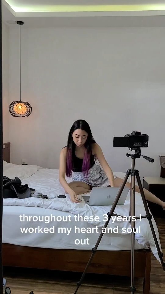 Download Start Your Etsy Checklist — Vancouver Calligrapher Dina Lu