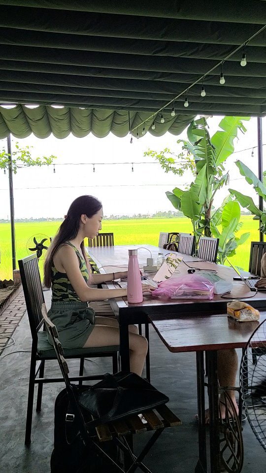 Download Start Your Etsy Checklist — Vancouver Calligrapher Dina Lu