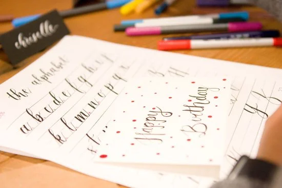 How to Teach Your First Calligraphy Workshop in 2022 (The Ultimate Step ...