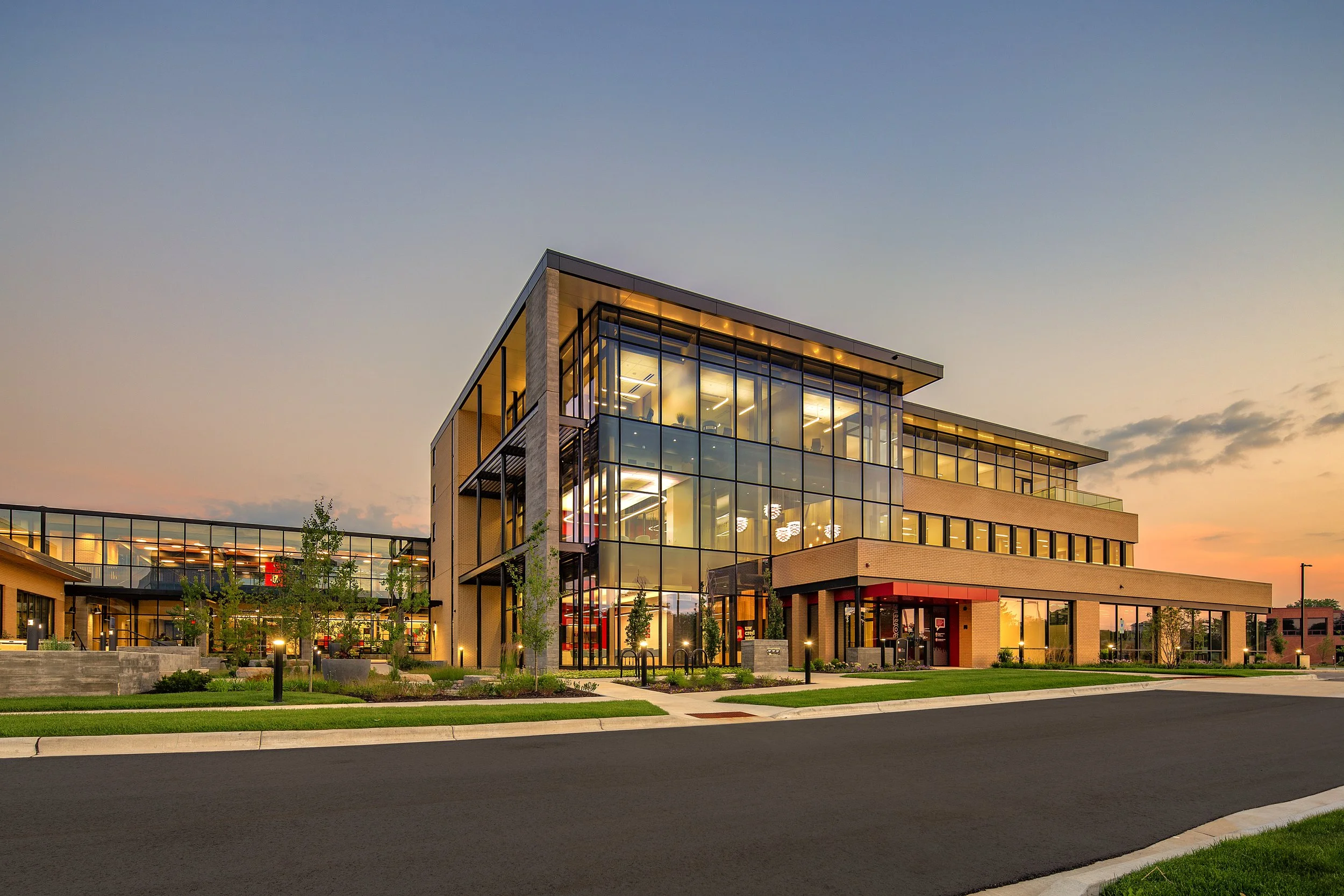 UW Credit Union Corporate Headquarters KEE Architecture uw-credit-union-corporate-headquarters-kee-architecture