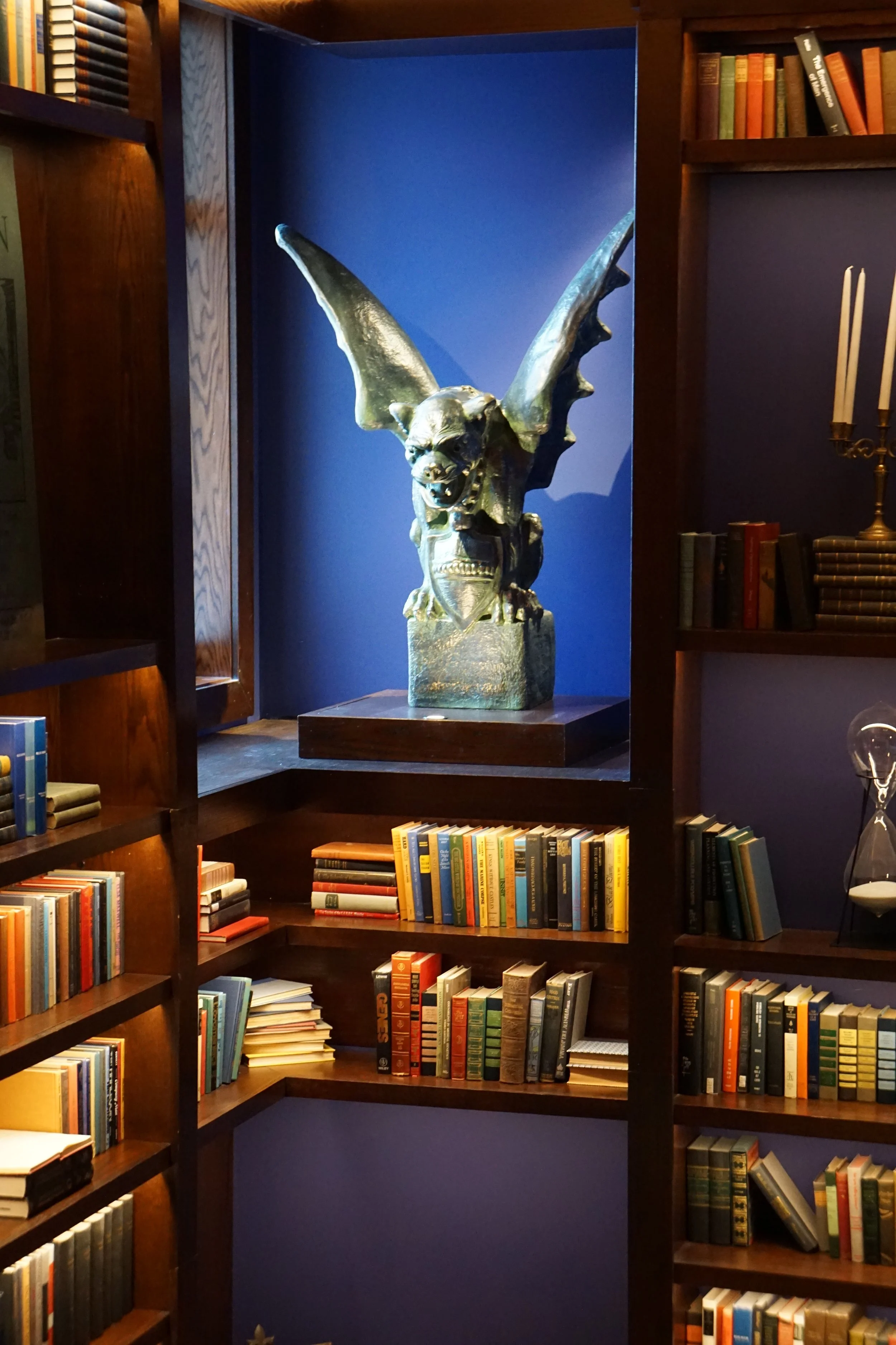 Corporate Office - Library — KEE Architecture
