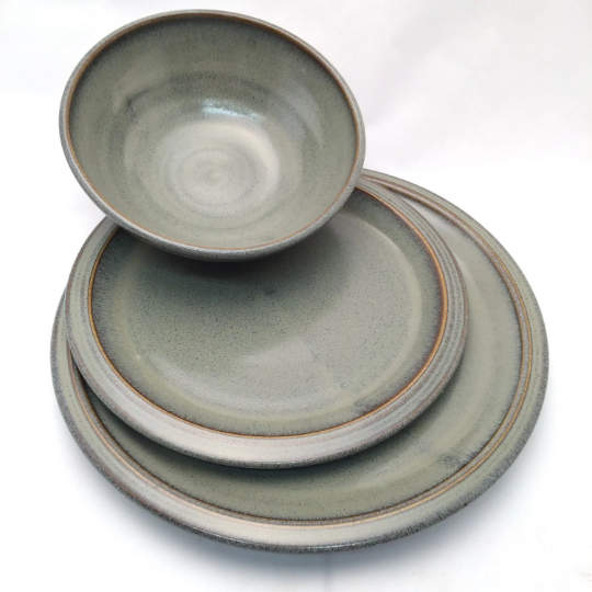 handmade-pottery-dinnerware-sets-for-four — CRUTCHFIELD POTTERY