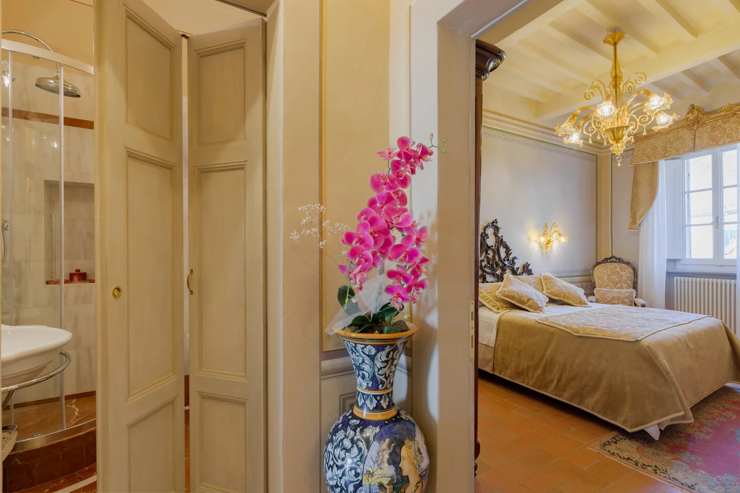 Casa Royale in Cortona, Tuscany - Non-Profit Fundraising Package — Sojourn Ventures