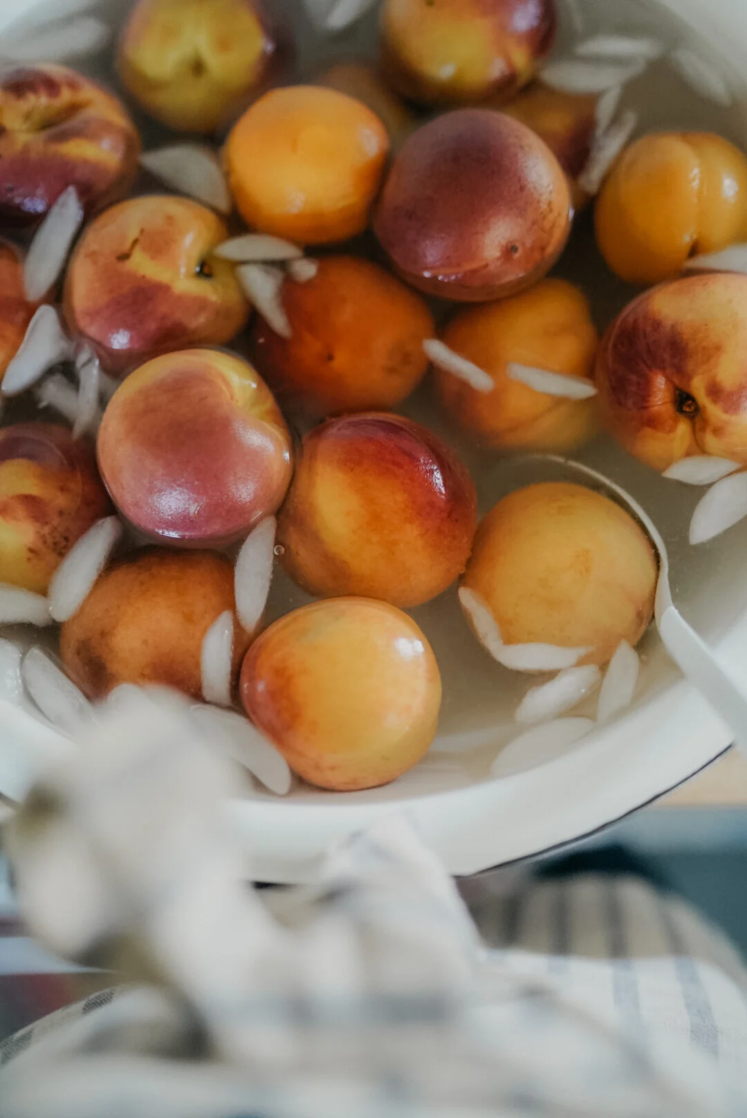 end of summer ritual | honey spiced peaches — Alyson Morgan