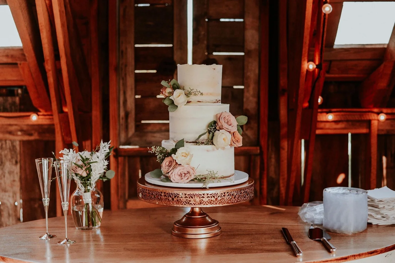 Wedding Cake Gallery | Reignbow Baking Co.