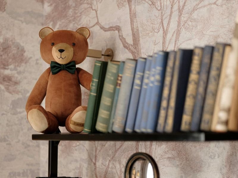 Refresh Your Bookshelf with These Stylish Ideas | Uncluttered Life ...