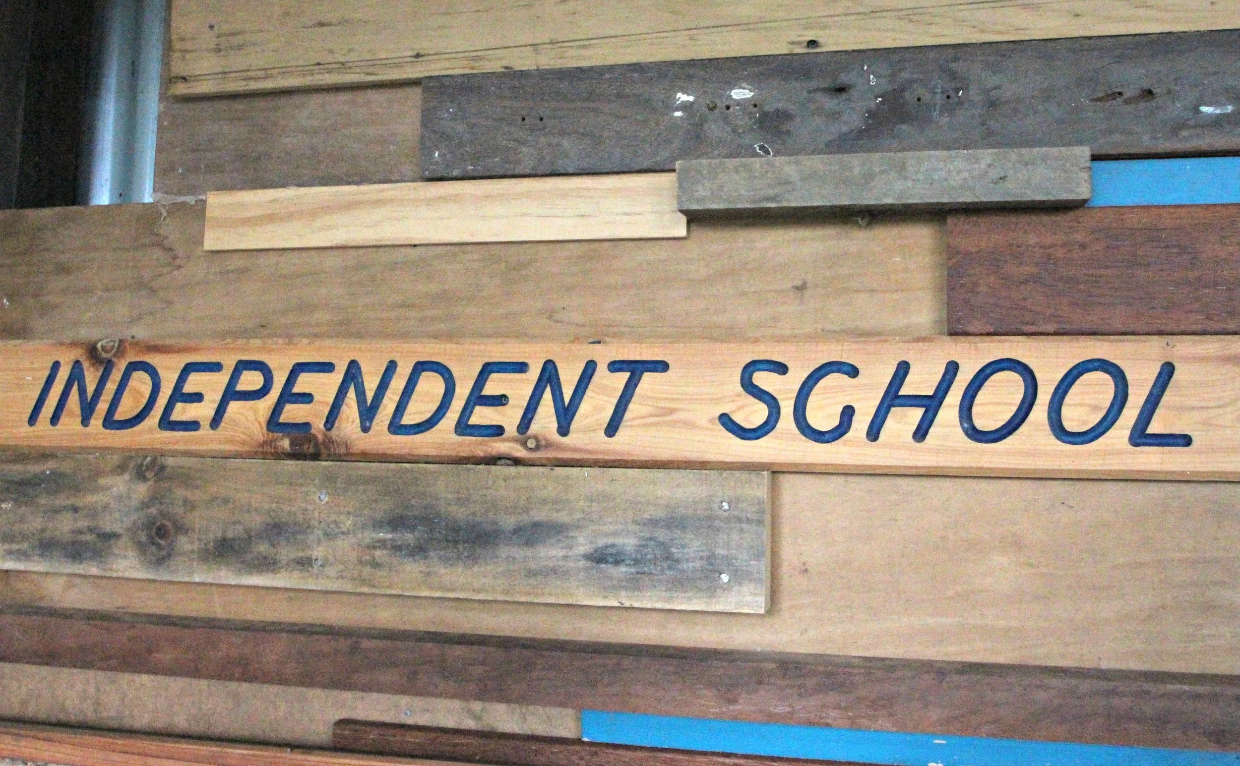 Working Bees — Blackall Range Independent School