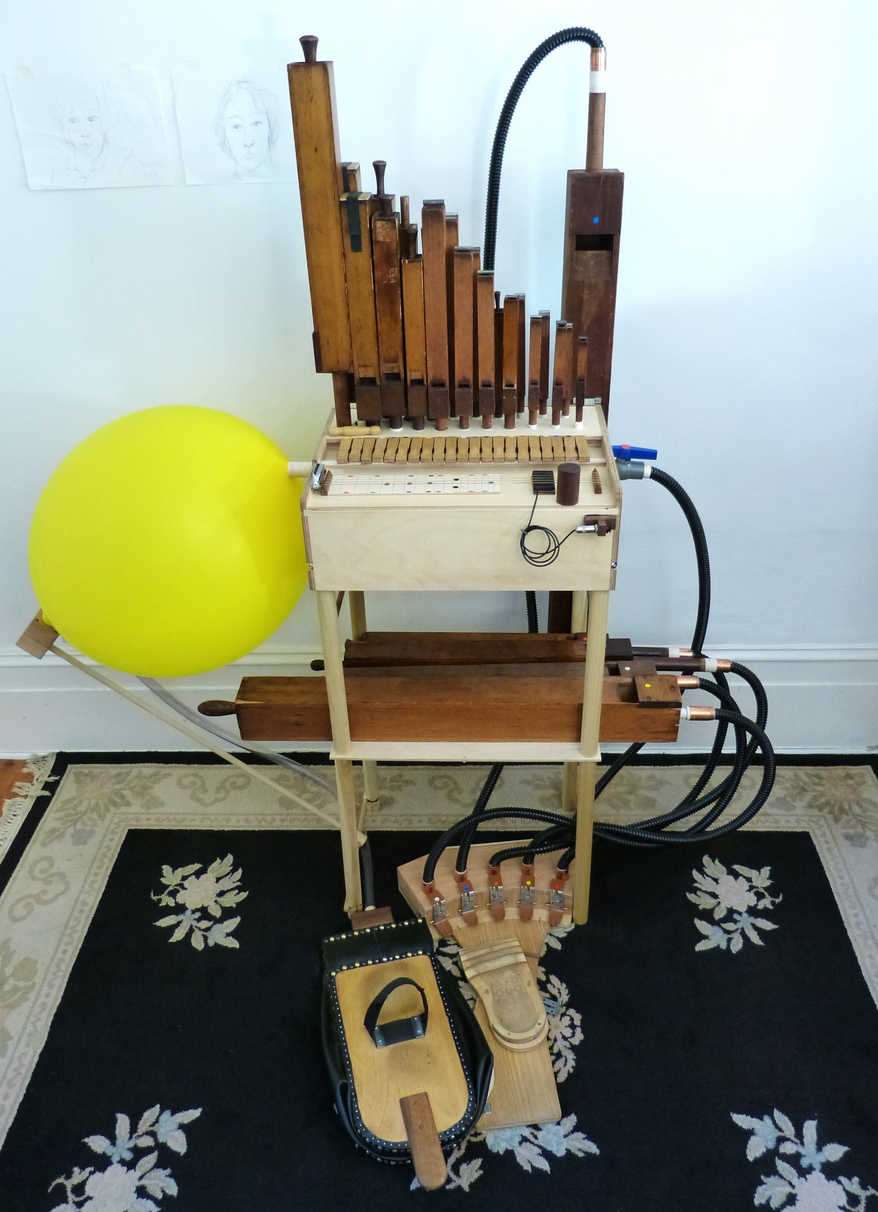 Music instruments — Rubi Mo