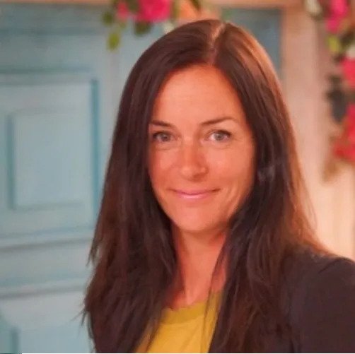 GET IN TOUCH — M&IT Awards