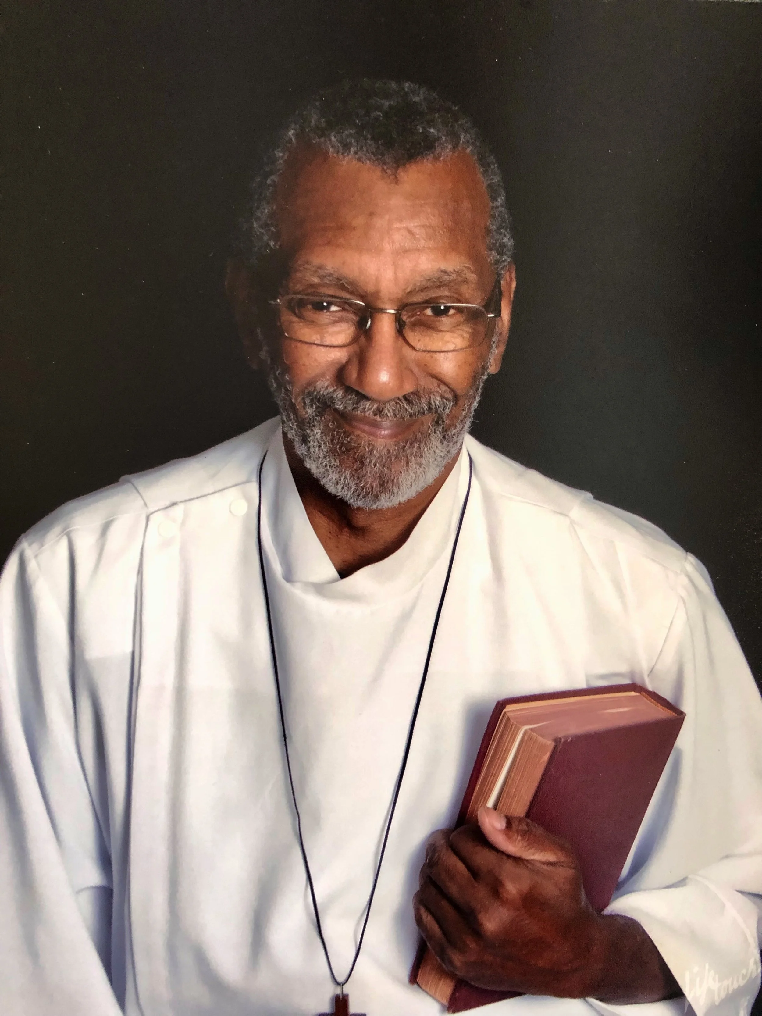 About — Church of the Holy Cross