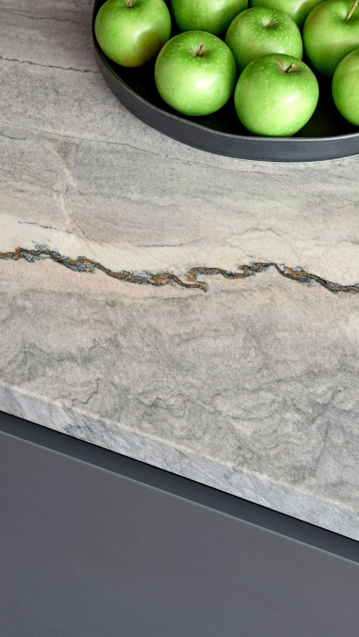 Hertfordshire — HALCYON contemporary kitchen design