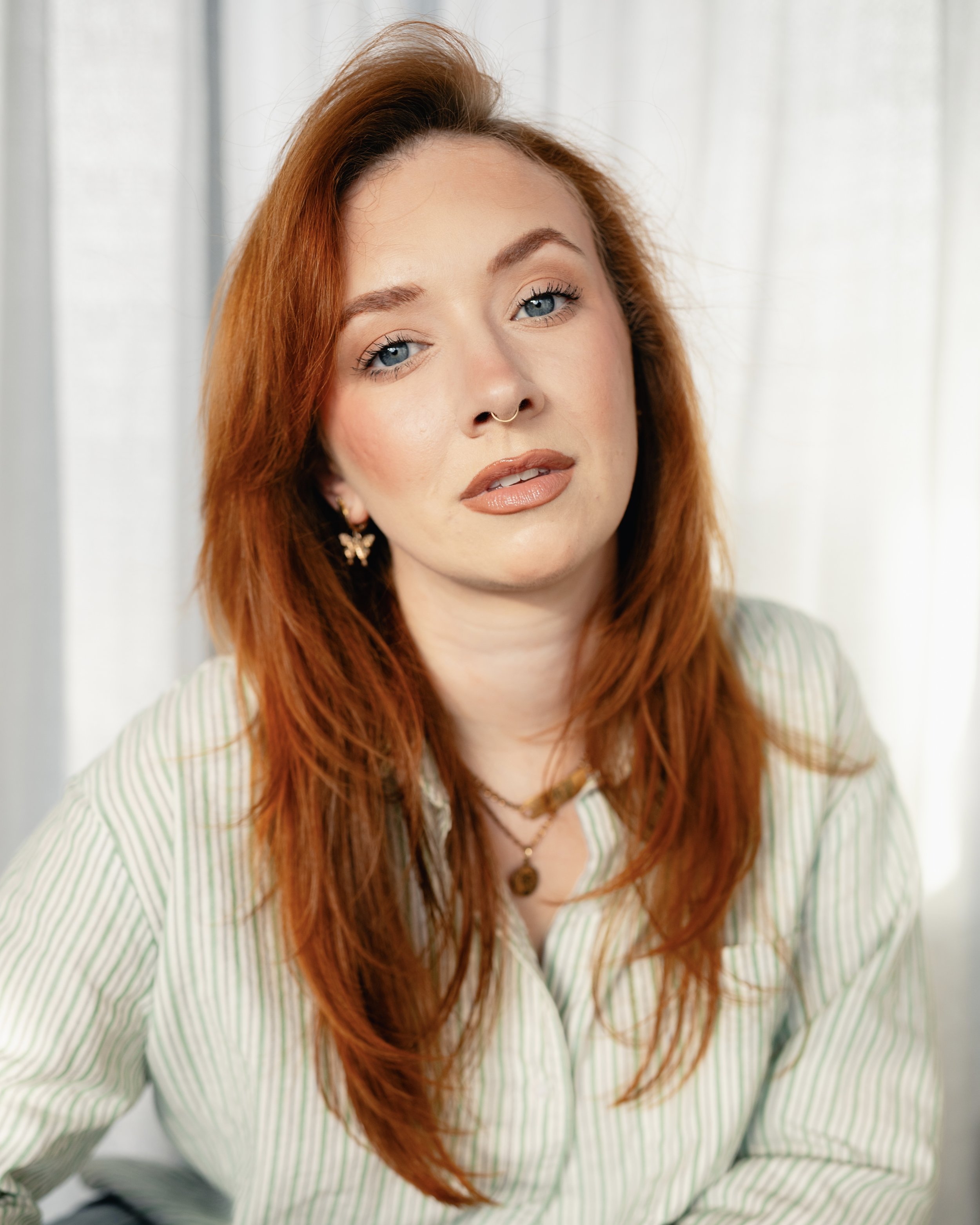 Bio — Anna Sailors