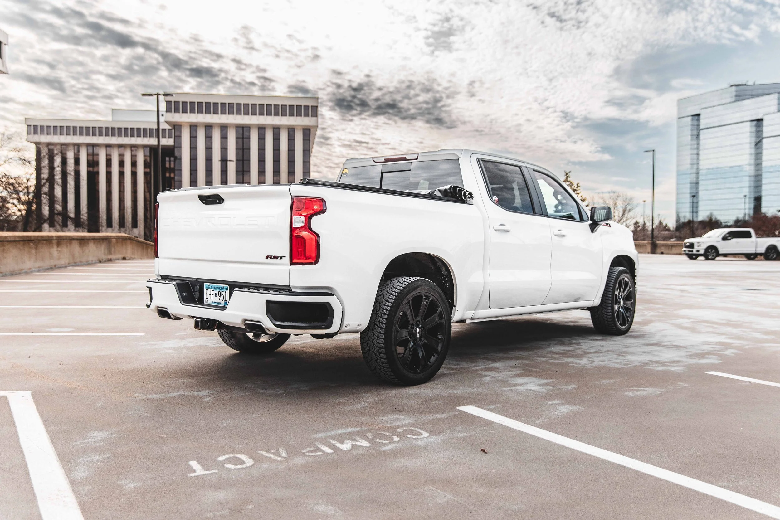 CHEVROLET SILVERADO RENTAL CAR MINNESOTA — DRIVEIFY