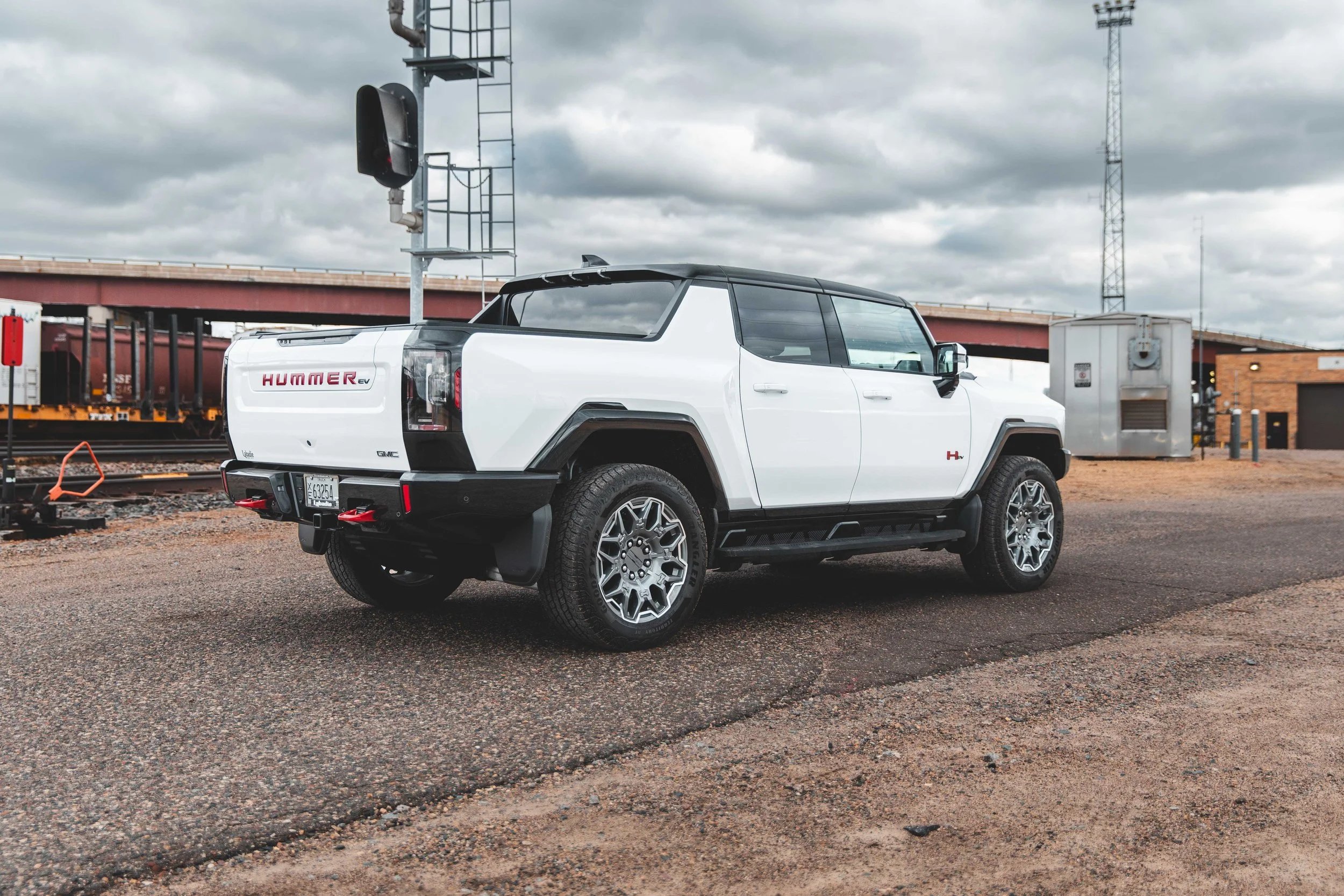 HUMMER EV RENTAL CAR MINNESOTA — DRIVEIFY