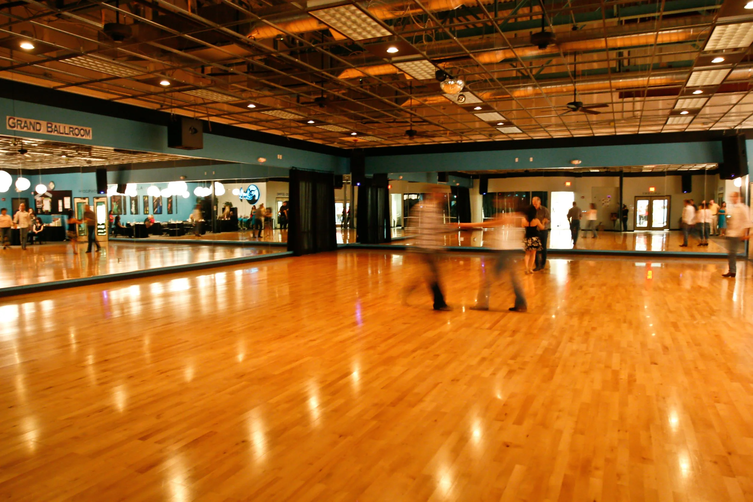 About Us — Go Dance Studio