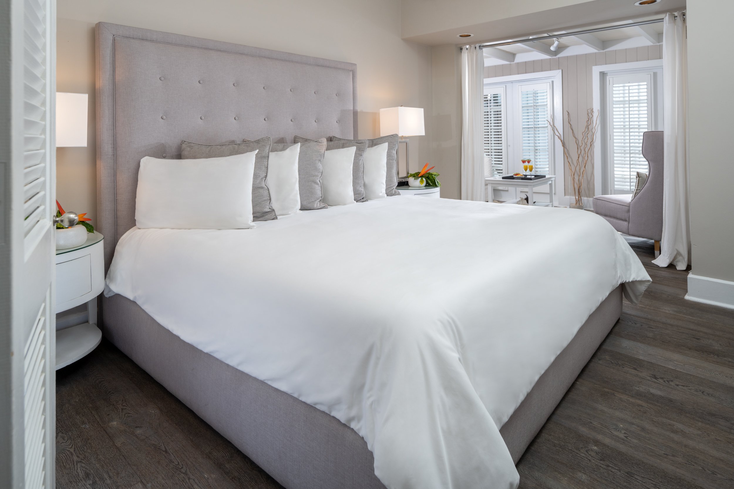 Guest Suite — Alexander's Guesthouse