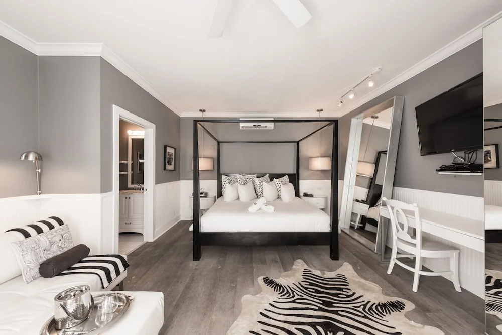 Accommodations — Alexander's Guesthouse