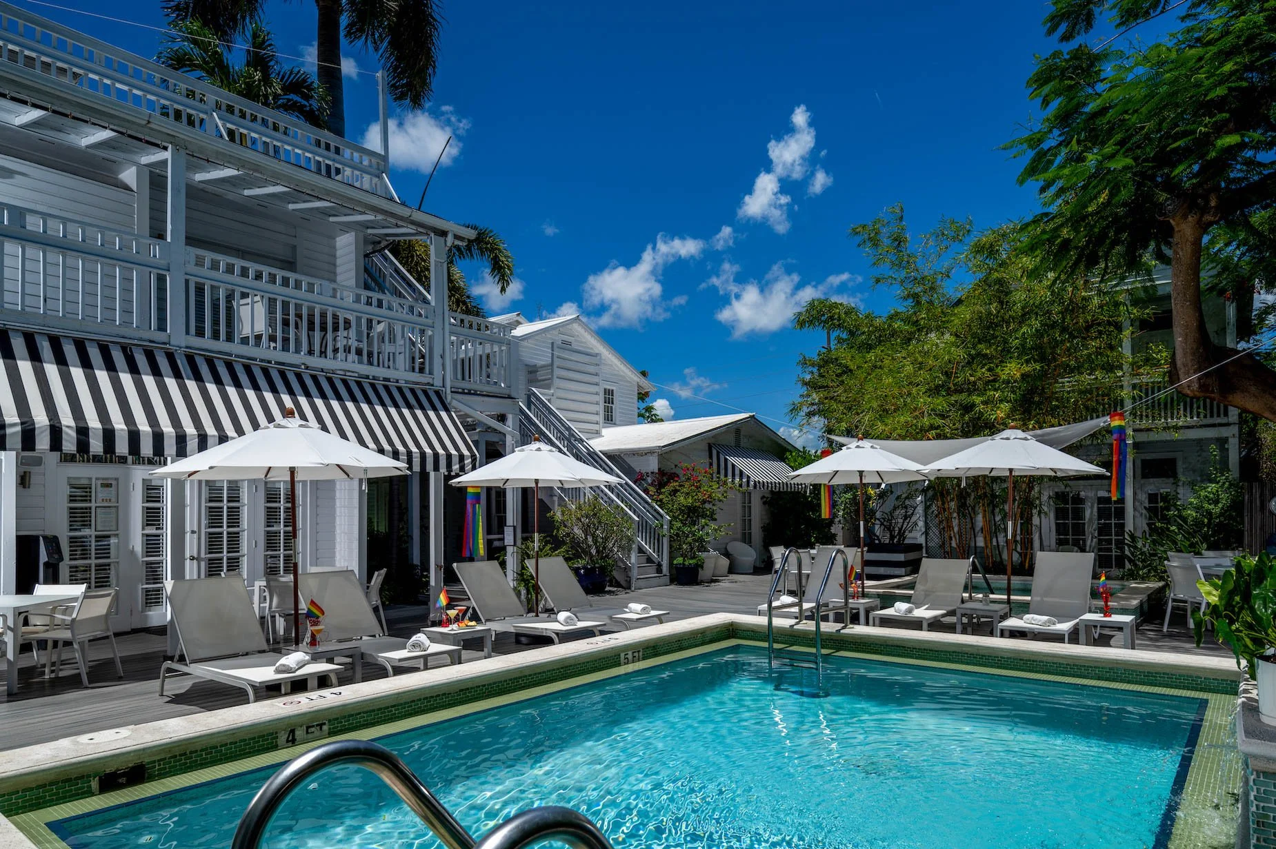 About Guesthouse — Alexander's Guesthouse
