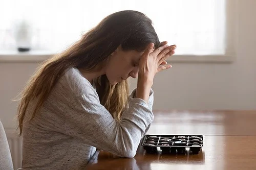 When Anxiety and Eating Disorders Intertwine — Insights Counseling ...