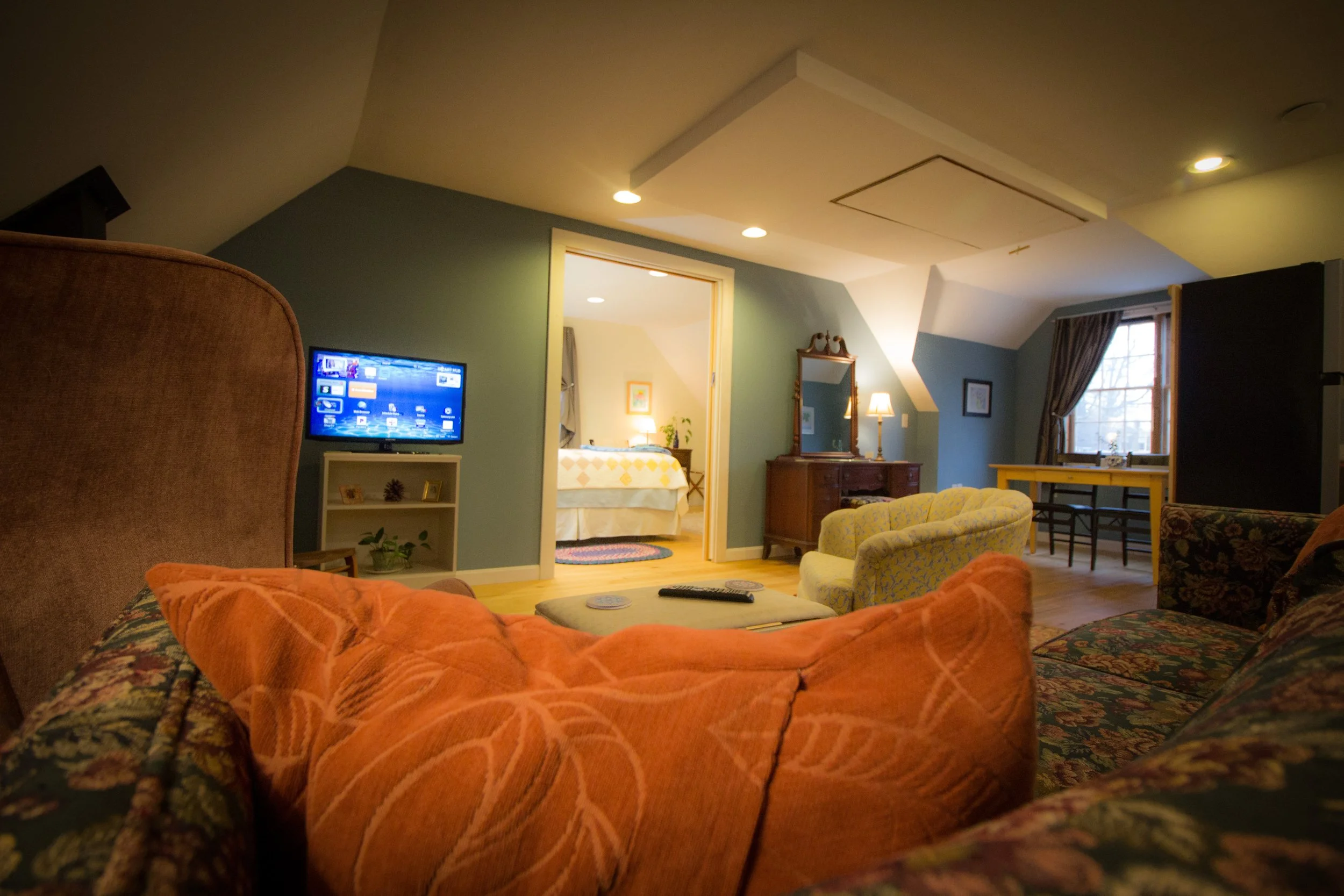 Gallery 1 — Sampler House