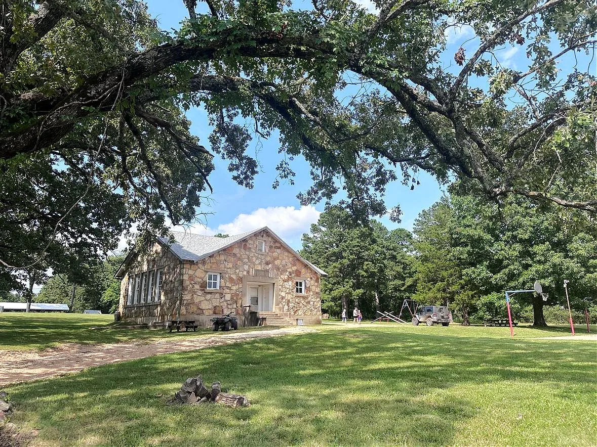 Wilderness School in rural Oregon County still calls community — Ozarks ...