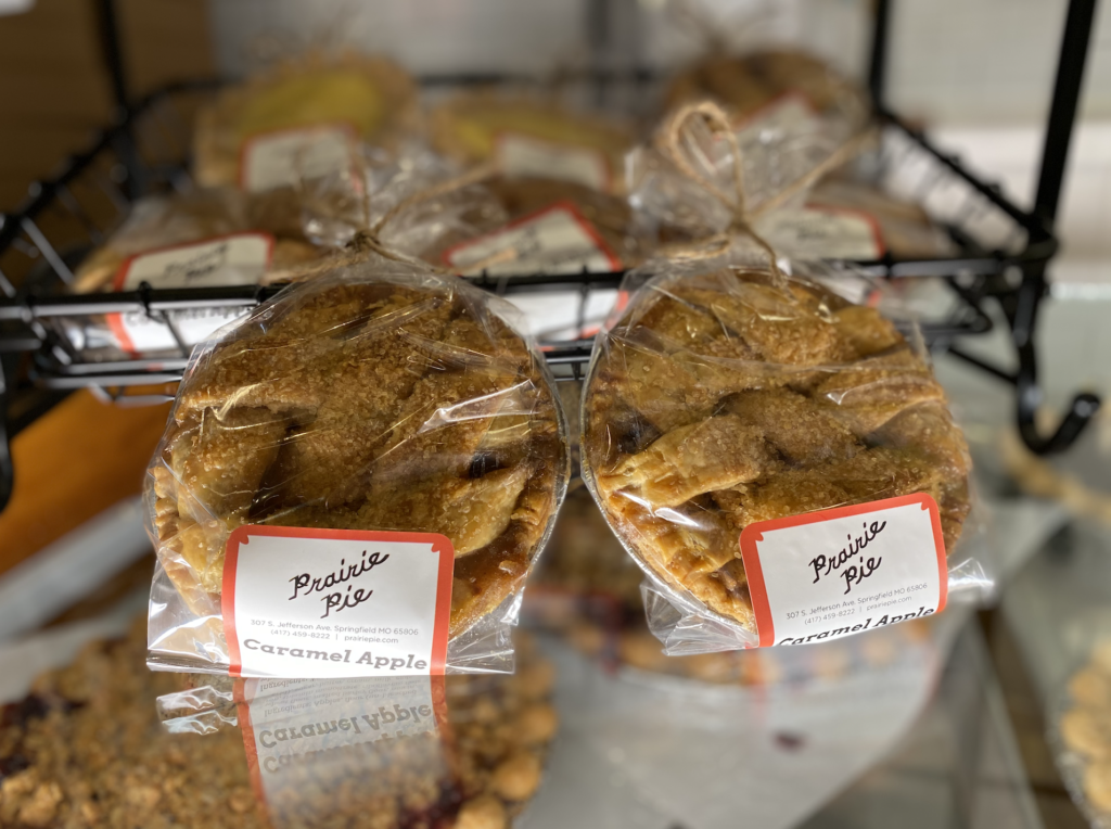 Prairie Pie offers sweet spot to enjoy treats, build tradition — Ozarks ...