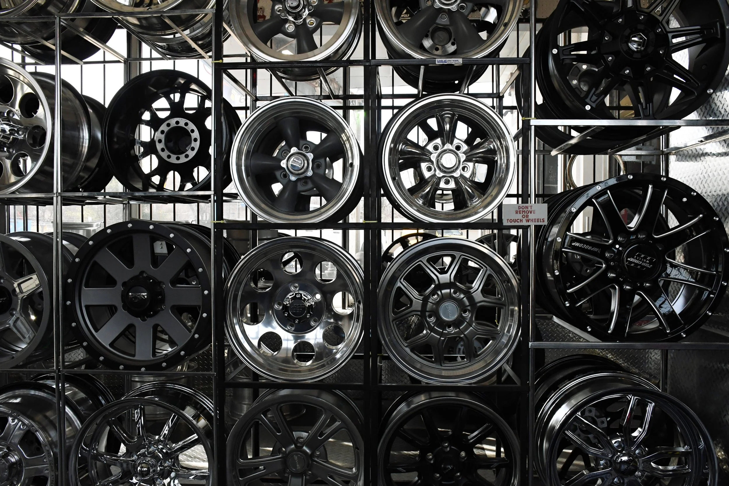 Bud’s Tire & Wheel: A decades-long legacy on Route 66 in Springfield ...