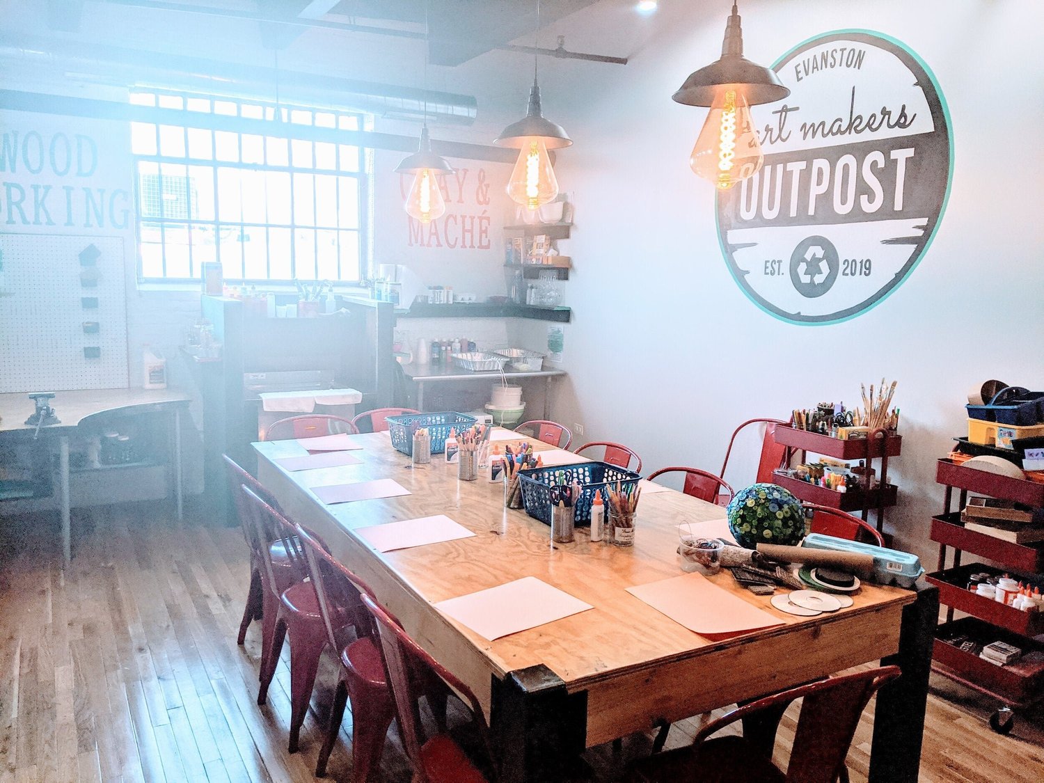 7 art classes and workspaces to try in Evanston, Illinois — Midwest Today