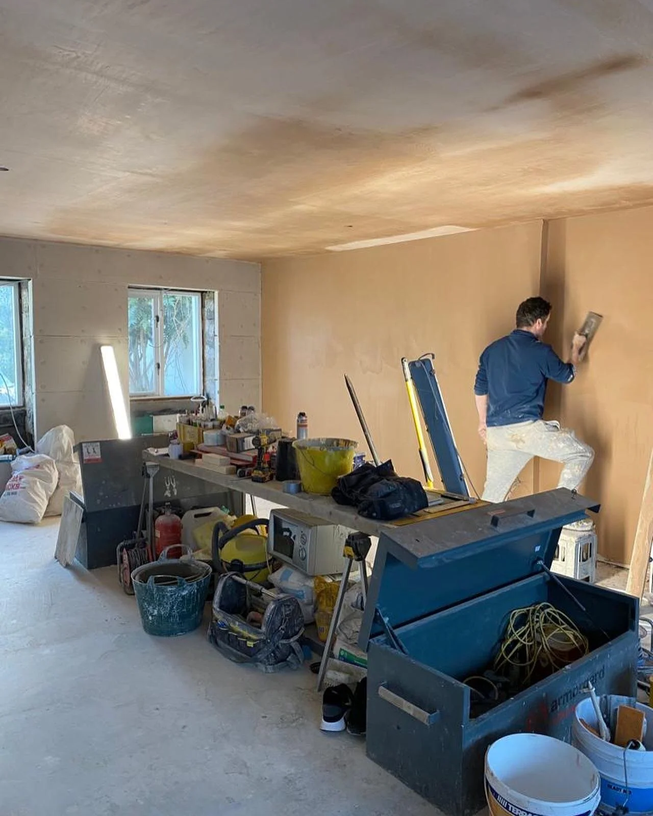 Equinox Construction Ltd