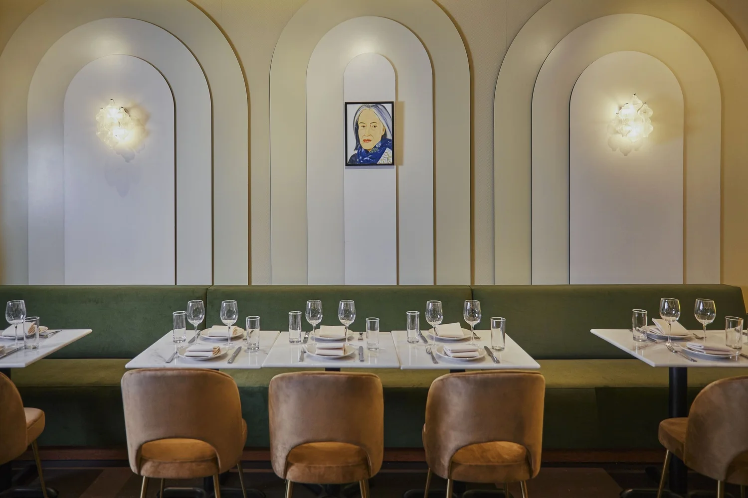 Reservations — THE SNOW LODGE